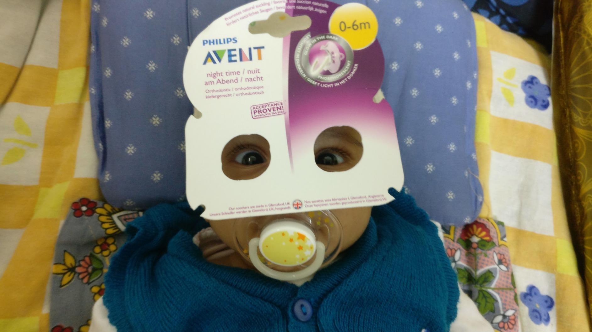 Philips Avent Avent Glow in The Dark Night Time Soothers (Multicolor ...