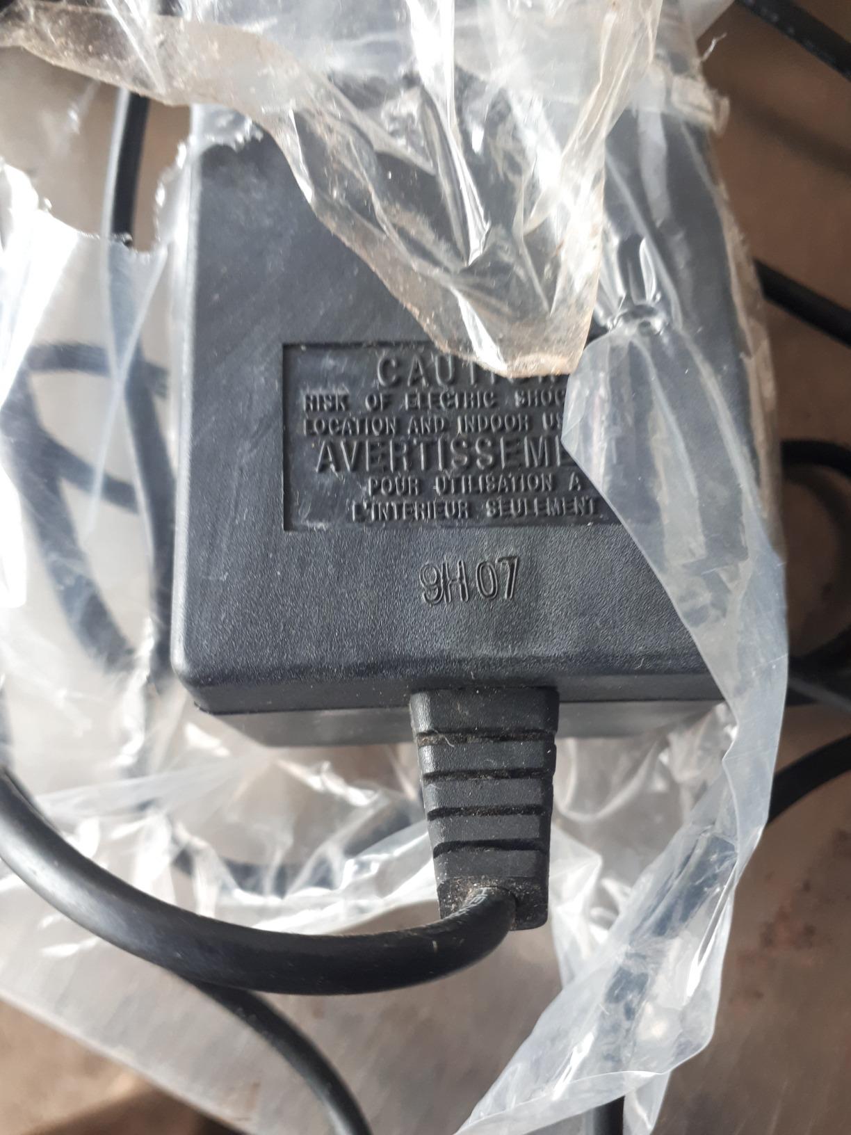 Behringer PSU3-EU 230V Replacement Power Supply : Amazon.in: Musical ...