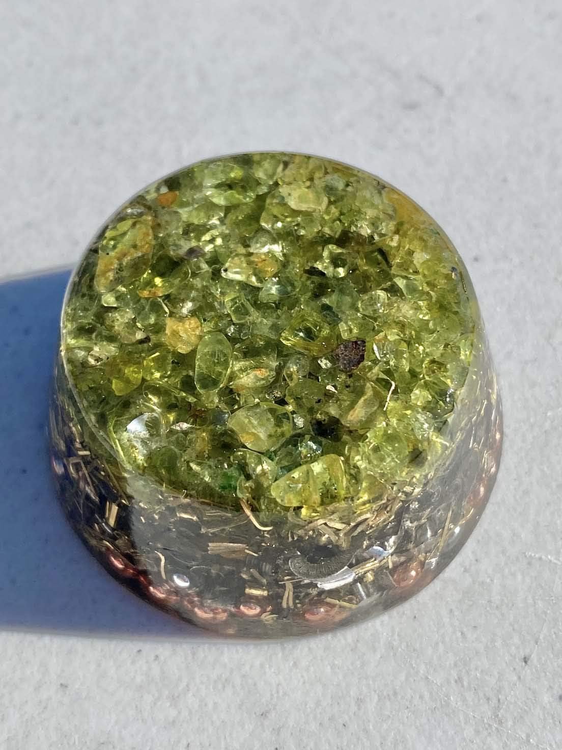 Amazon.com: Peridot Orgone Generator Energy Accumulator 7.83Hz/432Hz ...