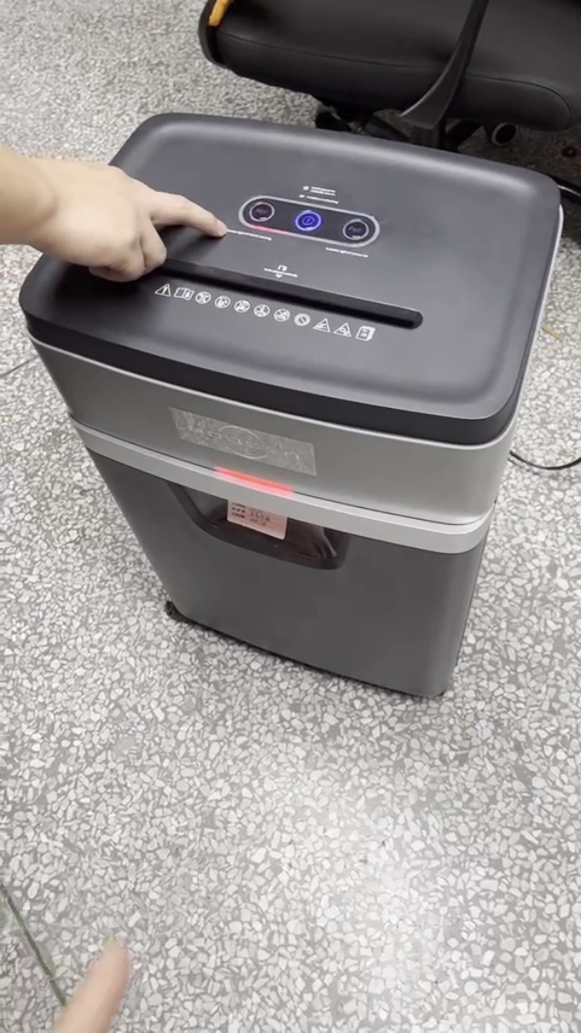 Watch The solution to the shredder red light always flashing on Amazon Live