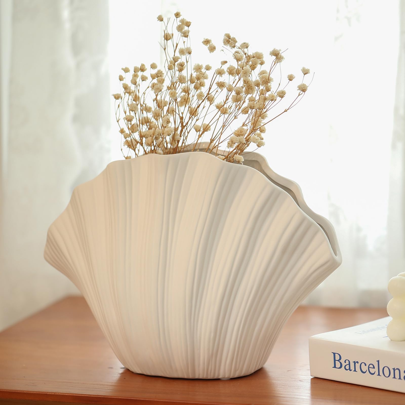 Amazon.com: Shell-Shaped Vases Set of 2 for Living Room Decor, Ceramic ...