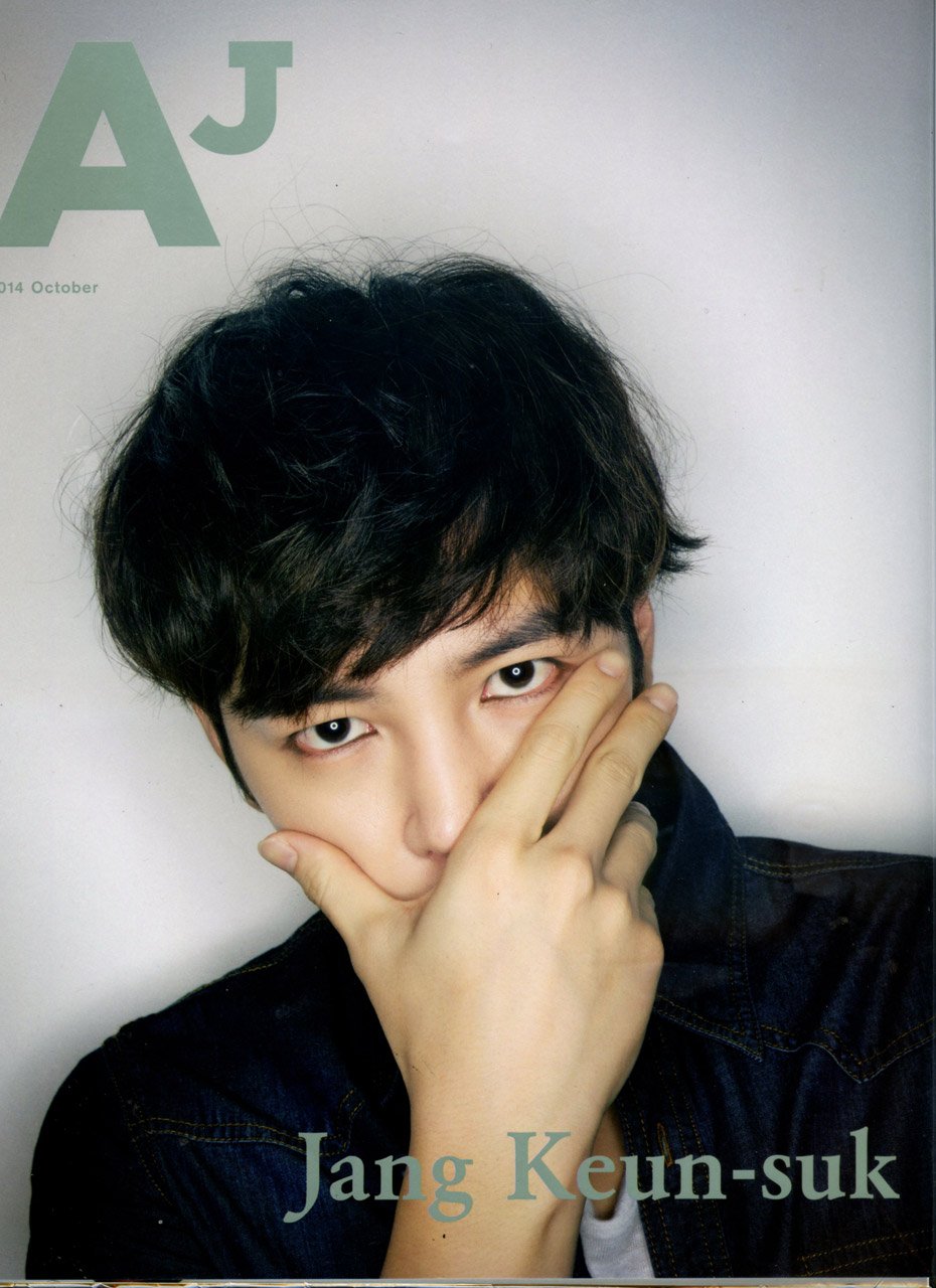 Amazon.com: Utsukushii otoko futari satoÌ„ takeru chan gunsoku.: 9784835623481: Books