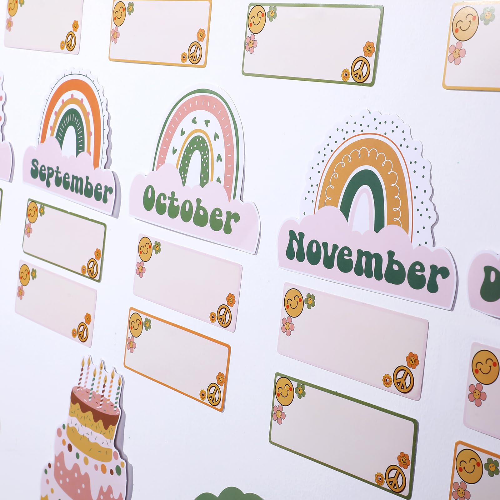 Snapklik.com : 80 Pcs Groovy Birthday Bulletin Board Set, Disco ...