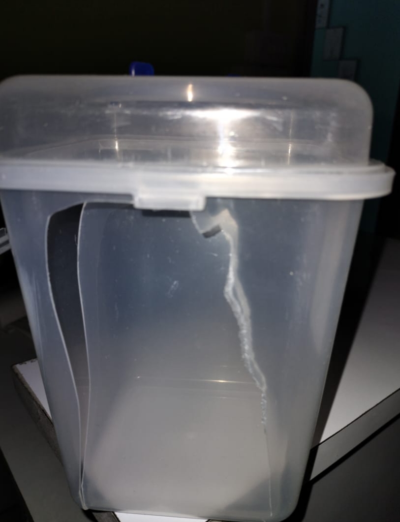 iogue Sharp Containers/Puncture Proof Box For Needles 1.5 Ltr : Amazon ...