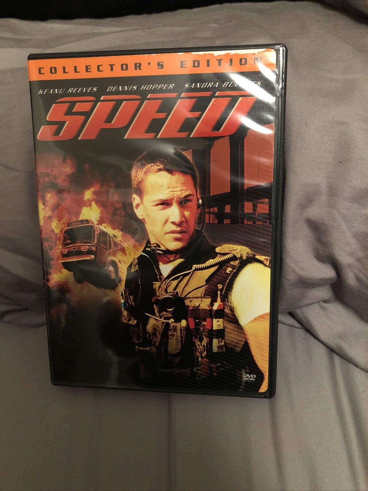 Amazon.com: Speed [Award Series] : Keanu Reeves, Dennis Hopper, Sandra ...