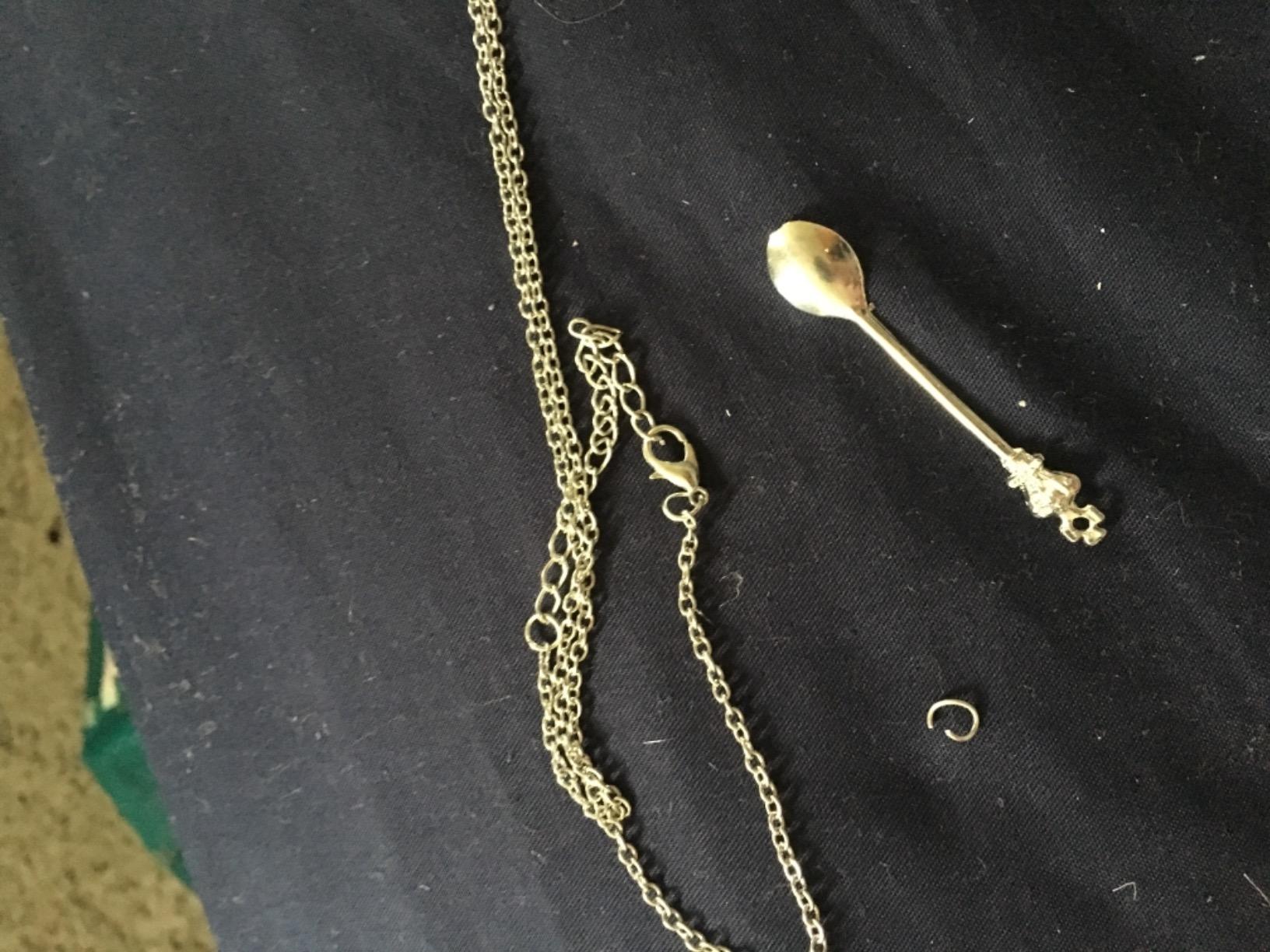 Flash Wear Royal Ket Spoon Necklace Mini Pendant Alice Snuff Ibiza ...