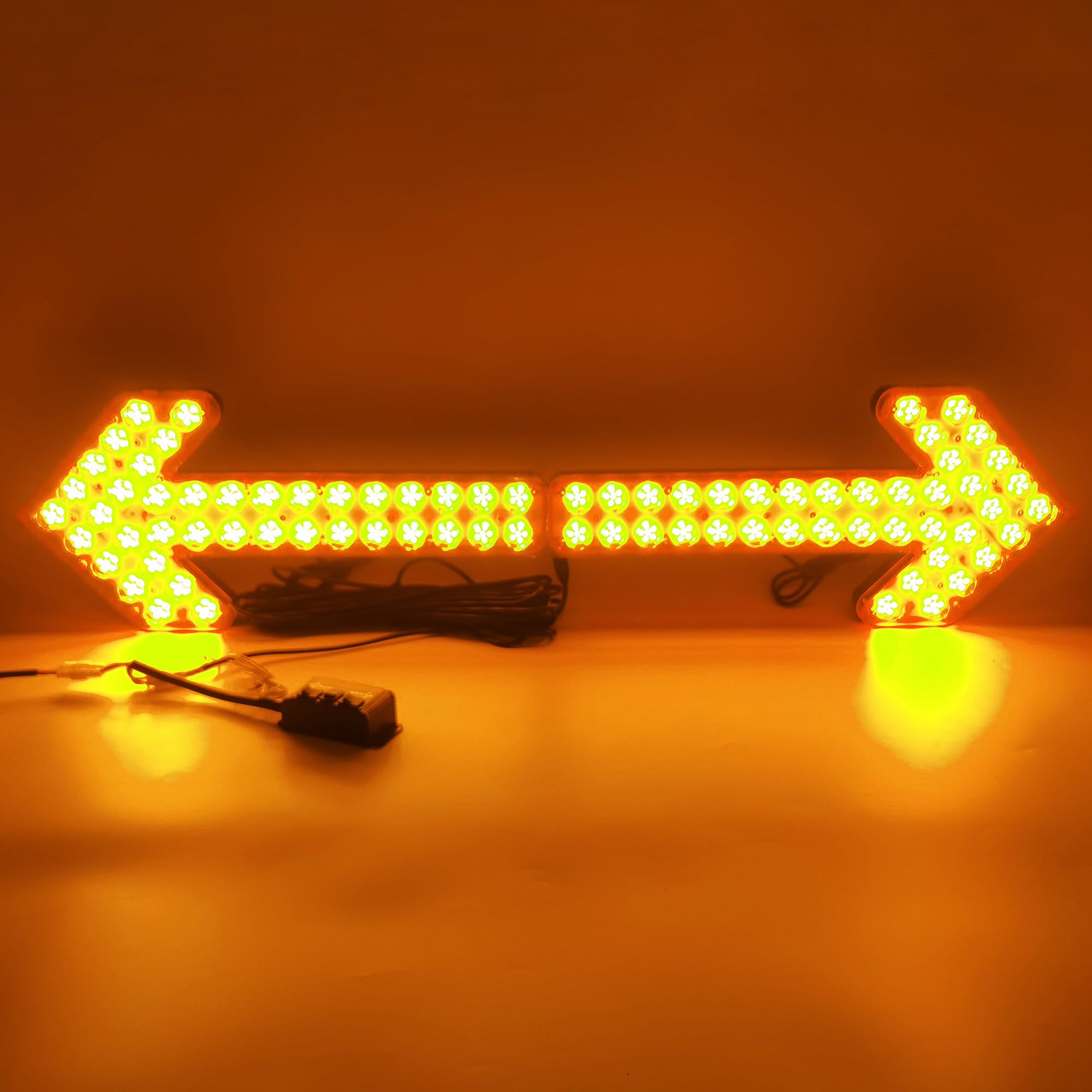CFLMYYXGS12V-24V Waterproof LED Arrow Signal Light Amber LED with Clear ...