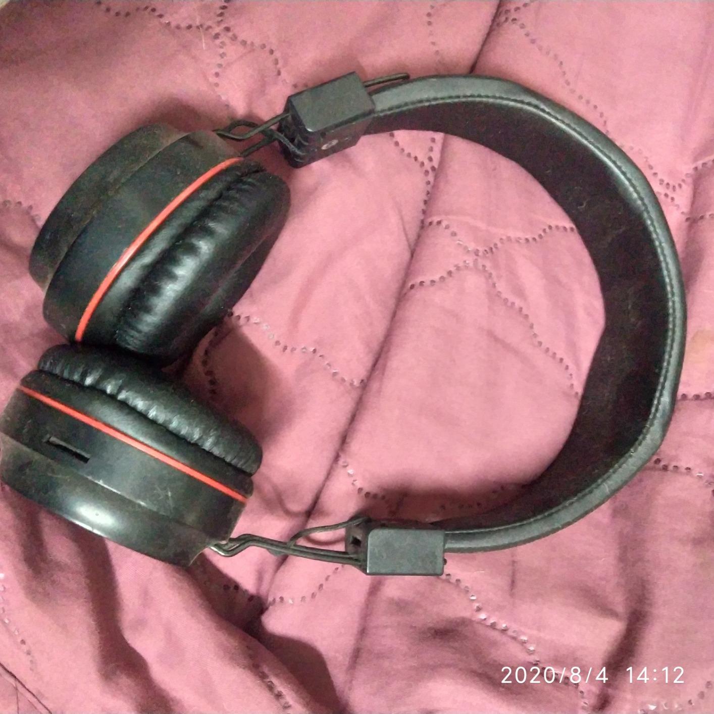 Macjack Wave 300 On Ear Bluetooth Headphones with Thumping Bass & 4D Sound, Inbuilt Mic & 15 ...