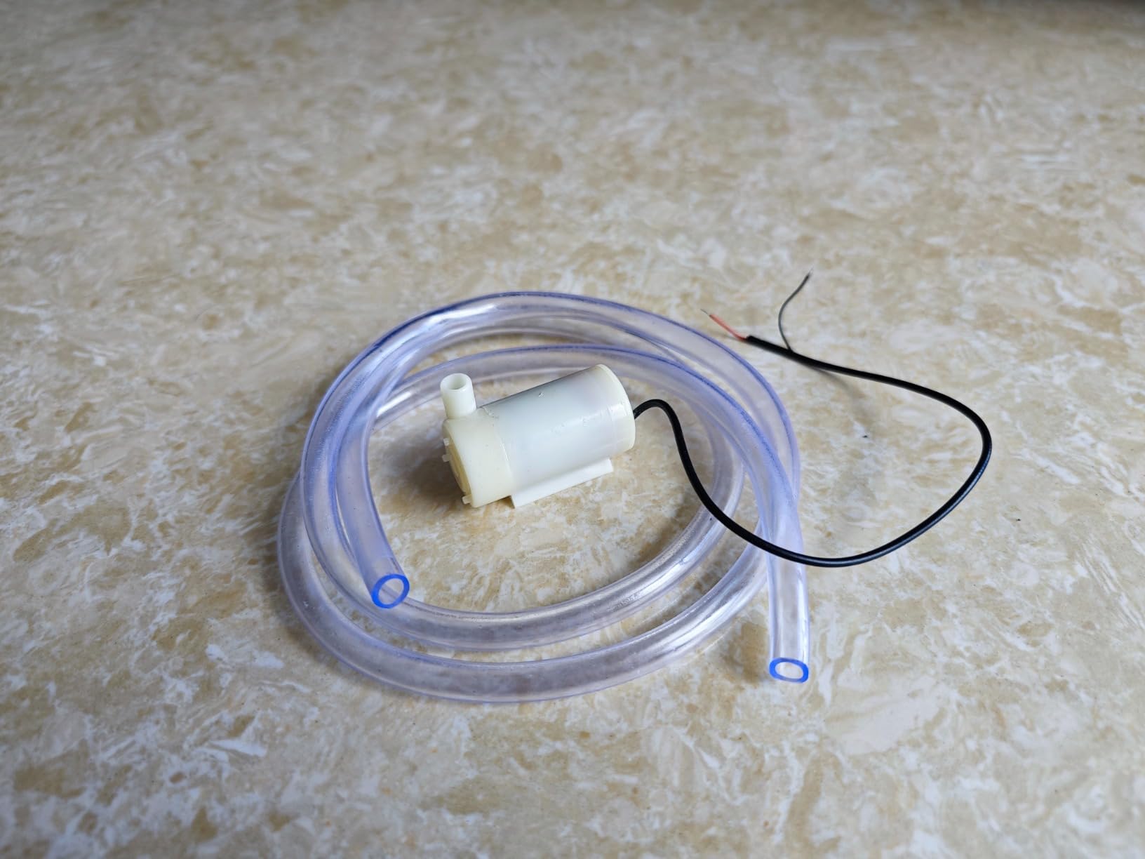 Electronic Spices Mini Water Pump DC 4V 12V Micro Submersible Motor ...