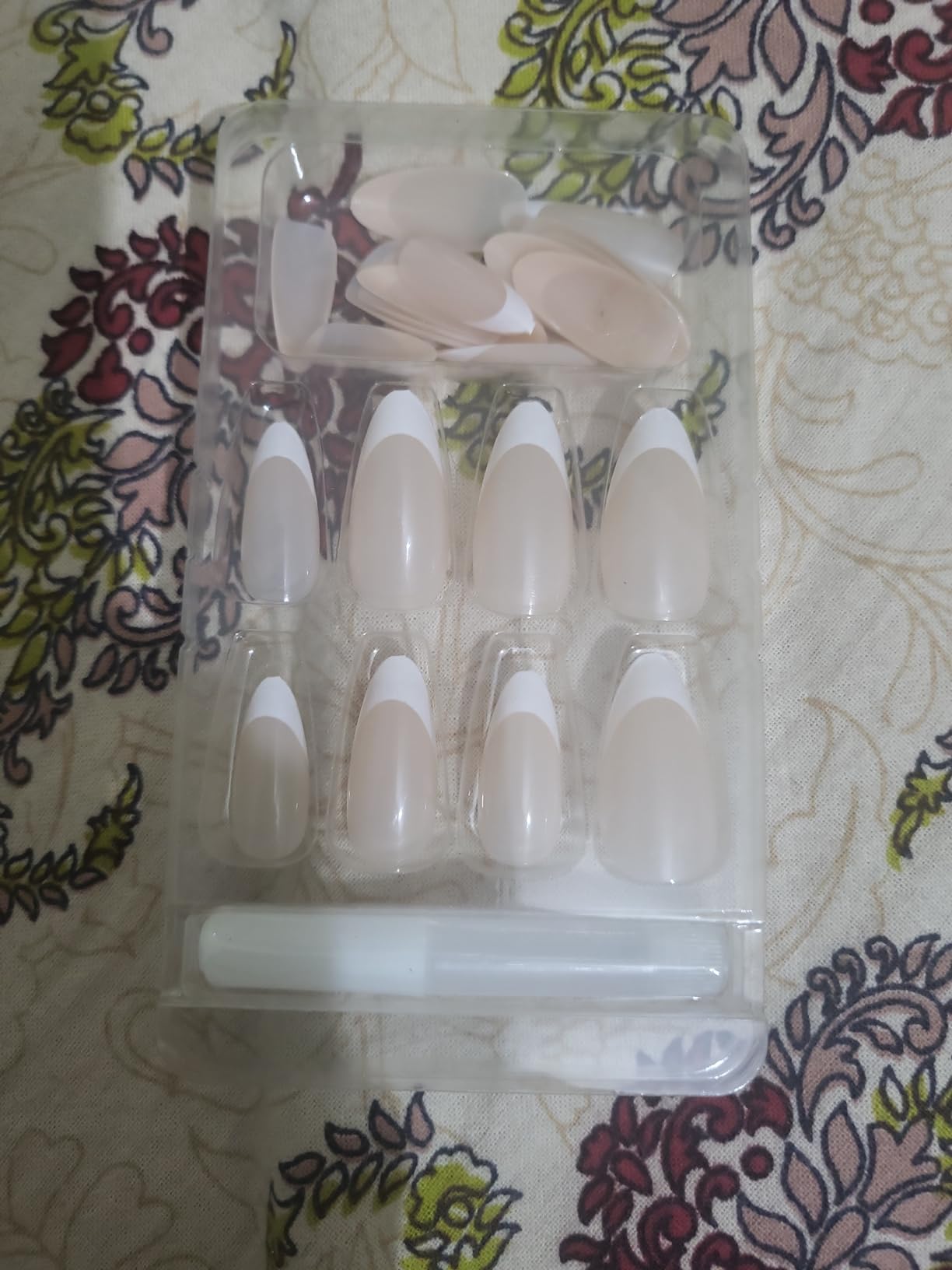 Buy Fashionharbour 24 Reusable Artificial Fake Nail Set| Lightweight ...