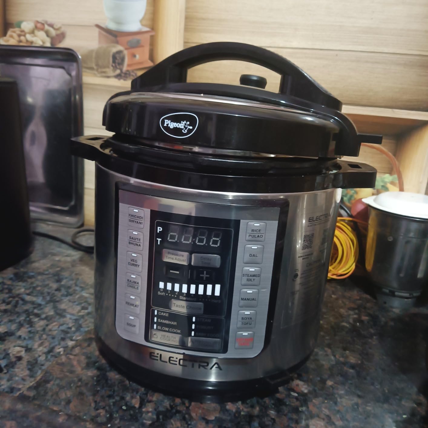 Buy Pigeon By Stovekraft Electra Smart 6 Litre Electric Pressure Cooker ...