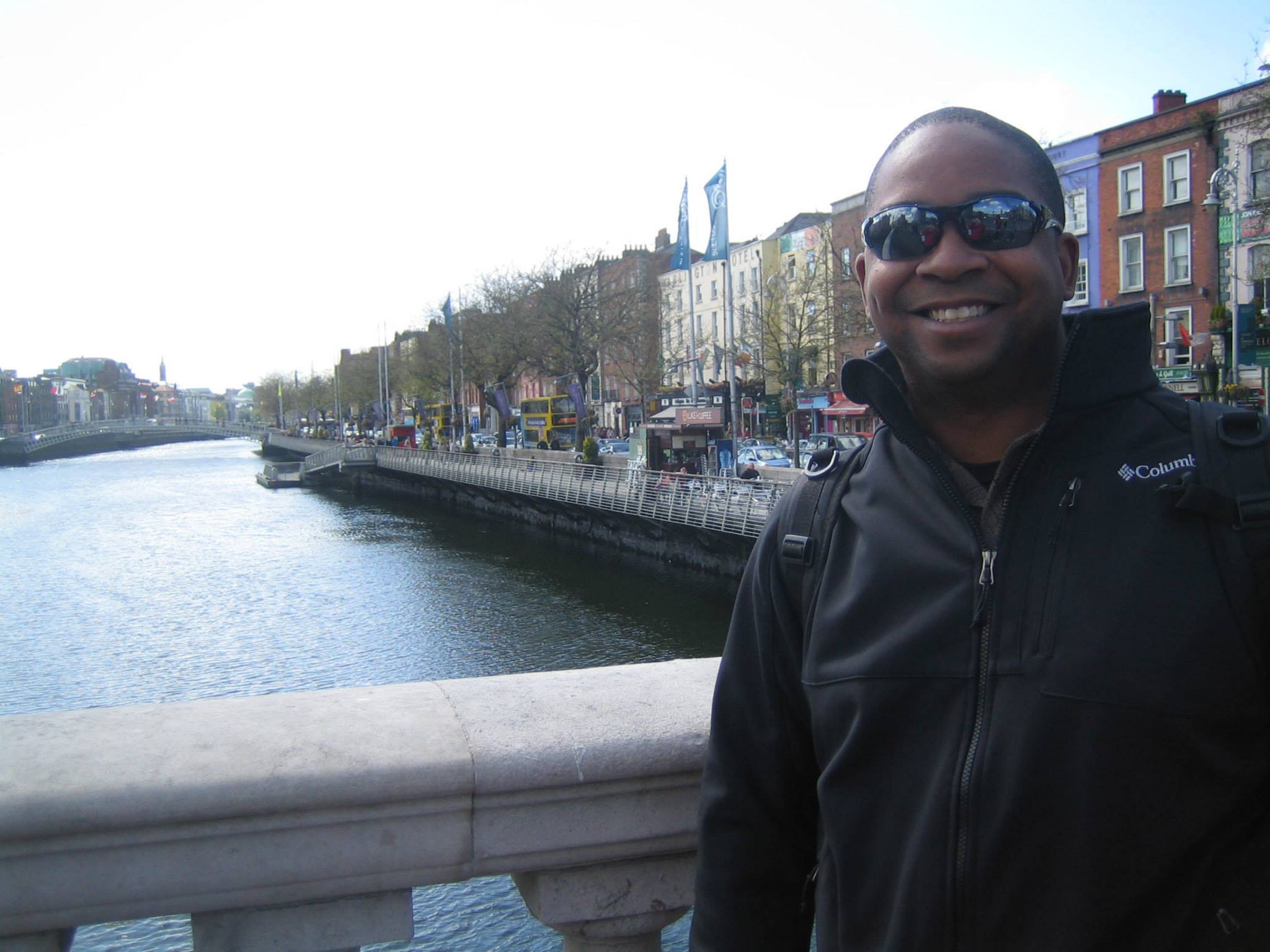 Amazon.com: Chris Spivey: books, biography, latest update