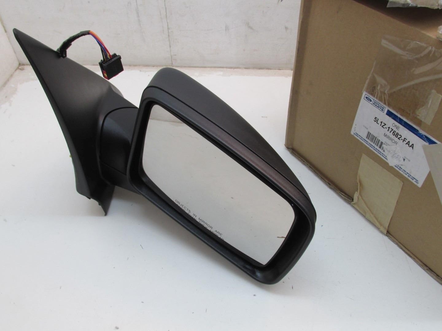 Amazon.com: Ford 5L1Z-17682-FAA - MIRROR ASY - REAR VI : Automotive