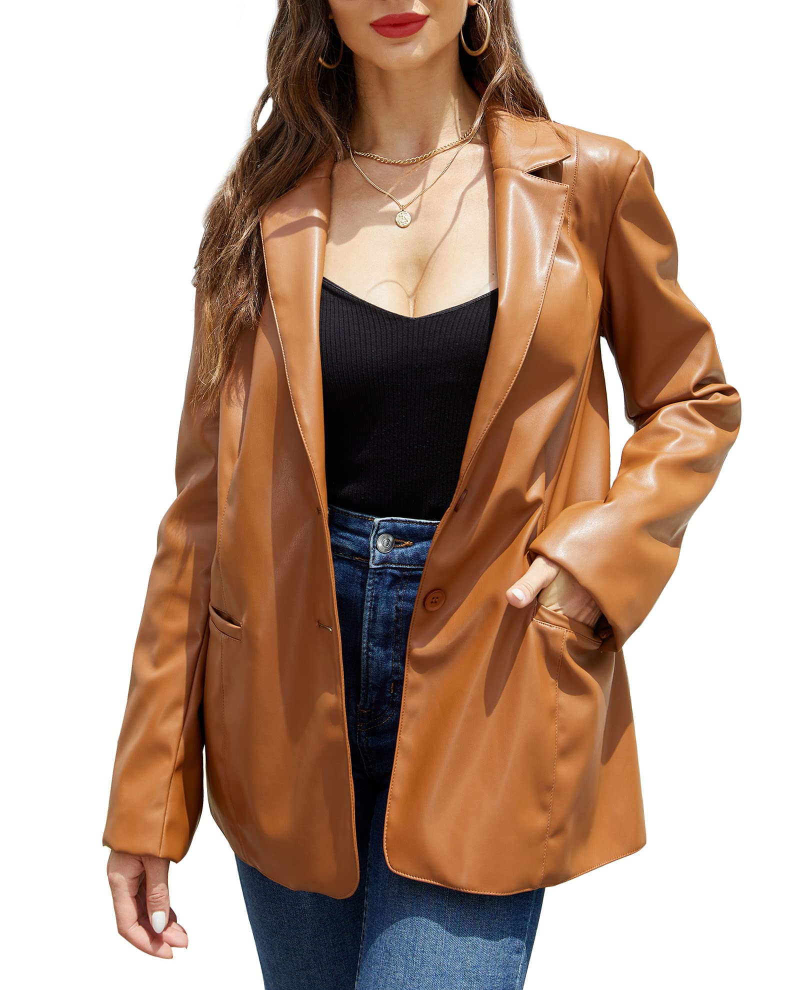 Jet-Set in Style: Airport Outfit Ideas for Every Season