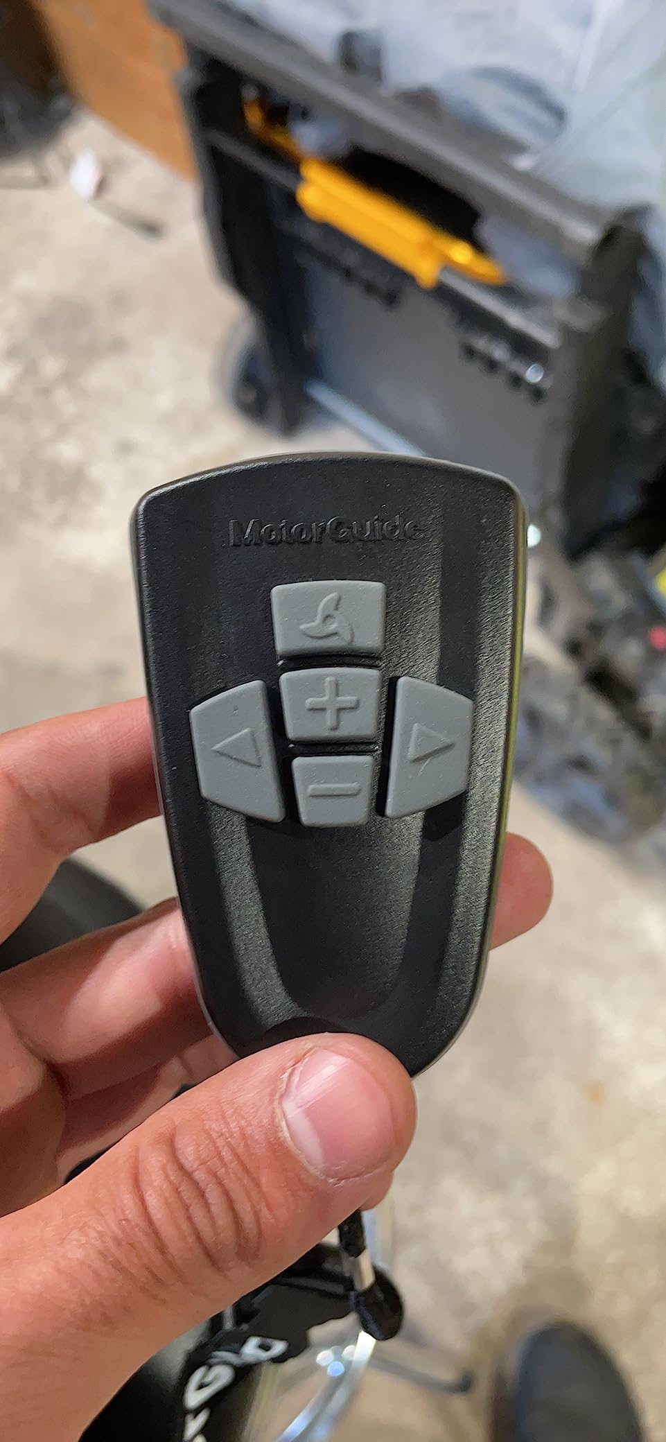 $31/mo - Finance MotorGuide XI3-55lb Thrust 36" Shaft 12-Volt Kayak ...