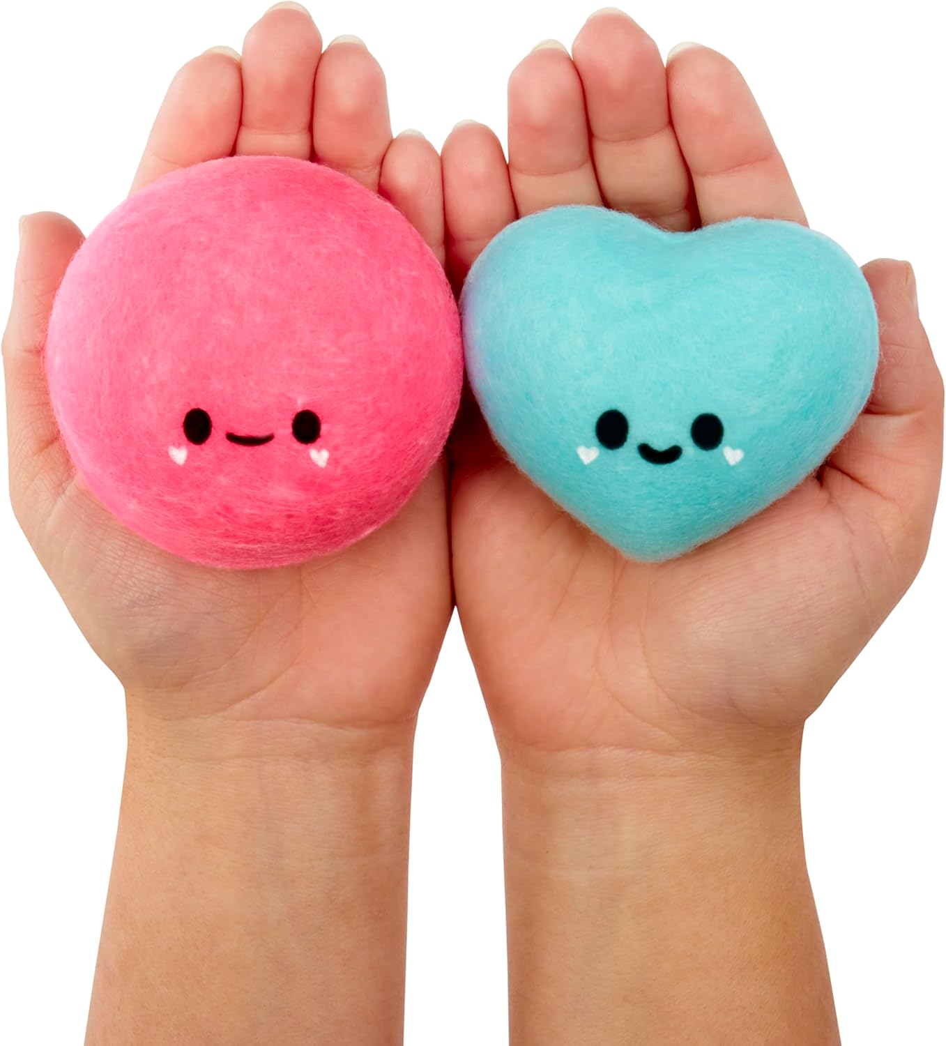 Amazon.com: Fluffie Stuffiez Round Candy and Heart Candy Minis ...