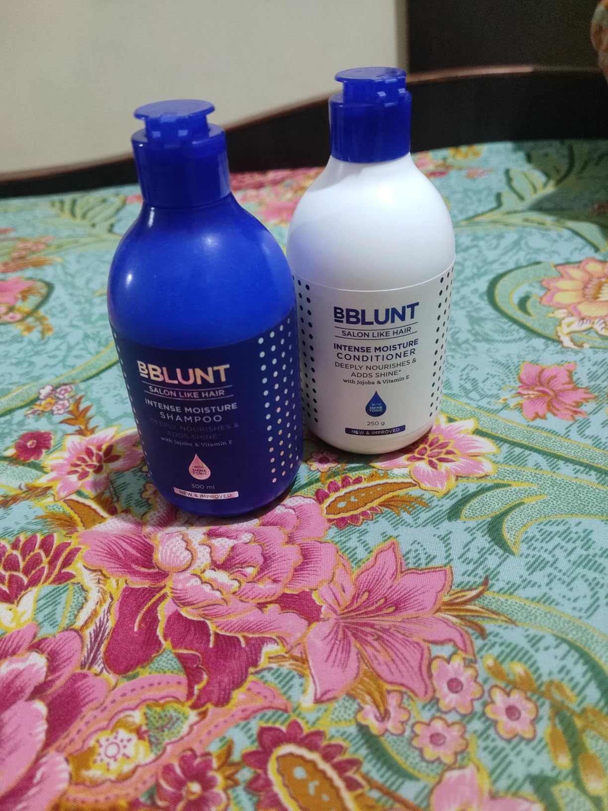 BBLUNT Intense Moisture Shampoo & Conditioner Duo (300 ml + 250 g ...