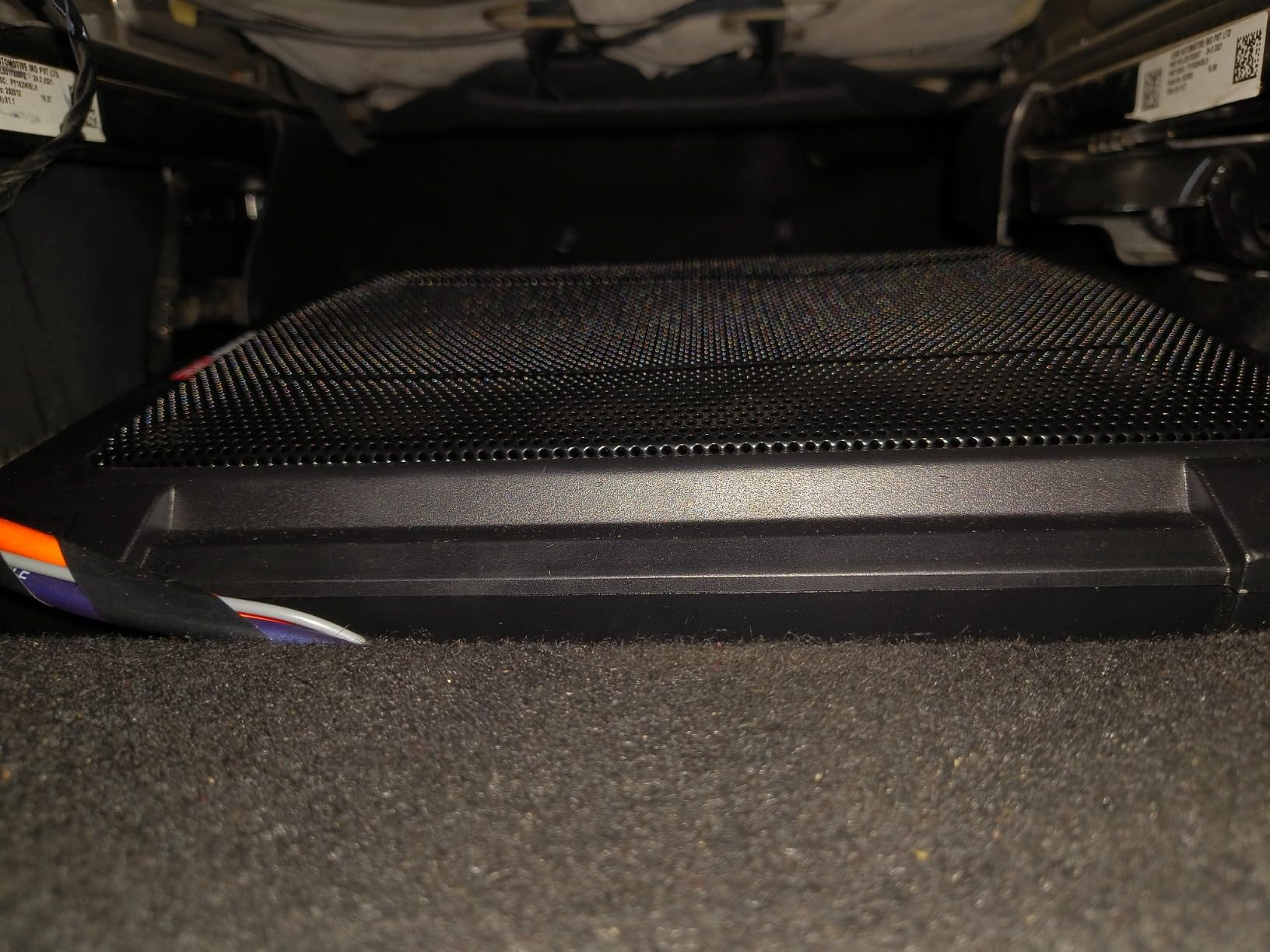 SOUND FIRE SF-S-11 PRO-BASS Ultra-Compact Active Under Seat Subwoofer ...
