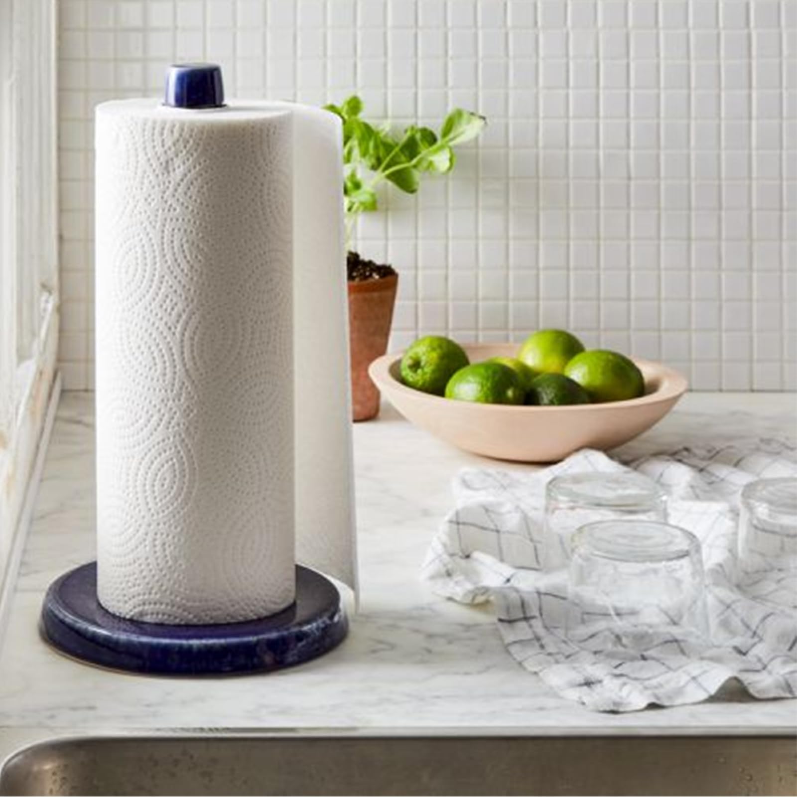 Snapklik.com : 2 Ply Premium Paper Towels /85 Sheets Per Roll/Double Rolls