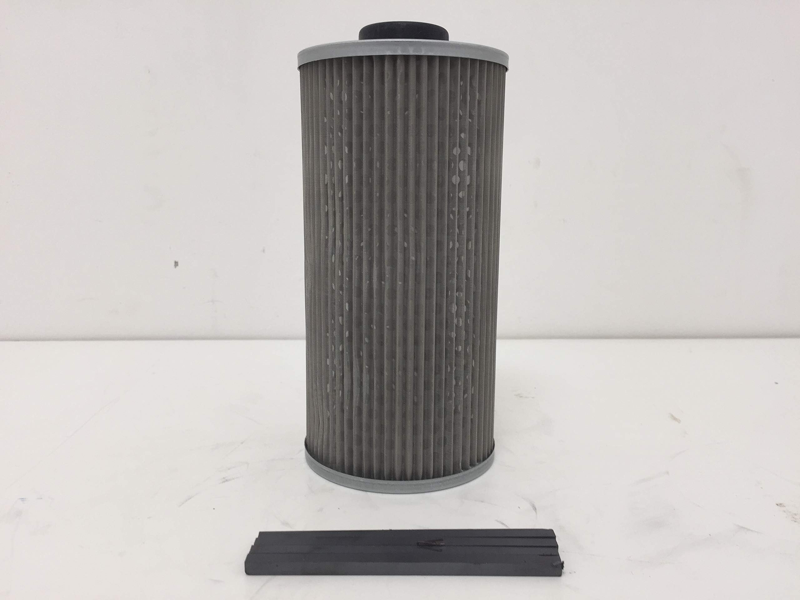 Amazon.com: John Deere Oil Filter LVA802810 : Patio, Lawn & Garden