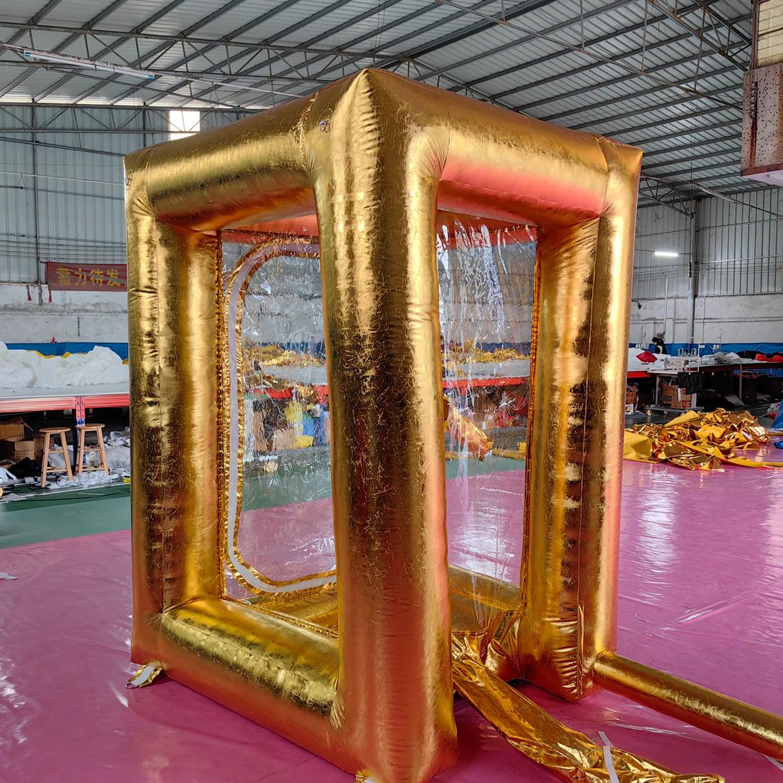 Amazon.com: Vinfgoes Golden Inflatable Cash Cube Inflatable Cash ...