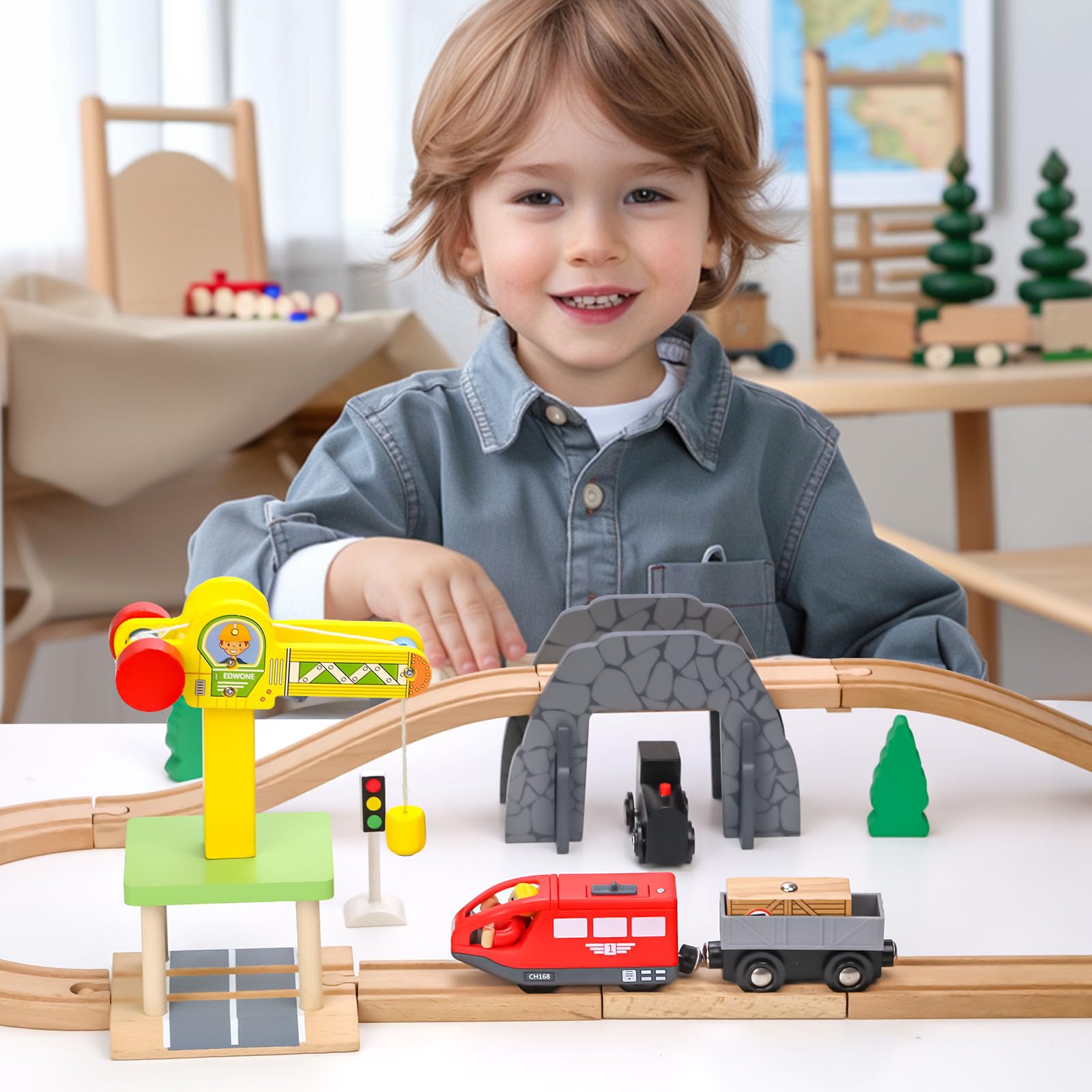 EVERGD Electric Red Locomotive Model Train Toy+Magnetic Yellow Crane ...