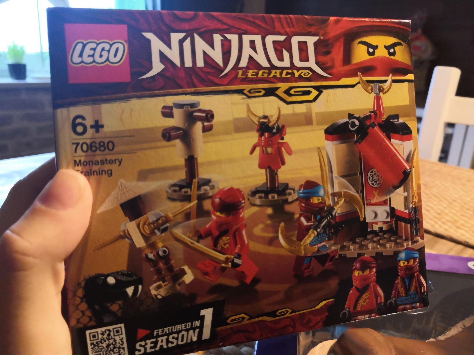 LEGO 70680 Ninjago Ninja Tempeltraining: Amazon.de: Spielzeug