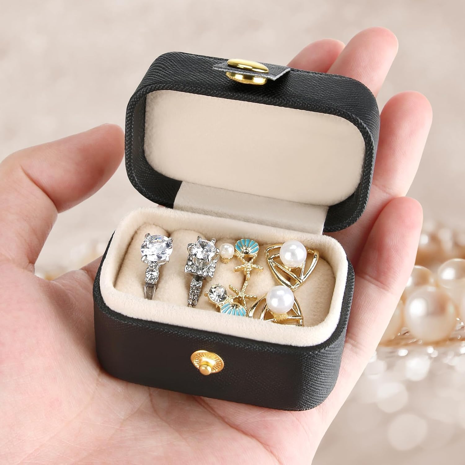 Amazon.com: KUKUVR Small Travel Jewelry Box For Ring Stud Earring, Mini ...