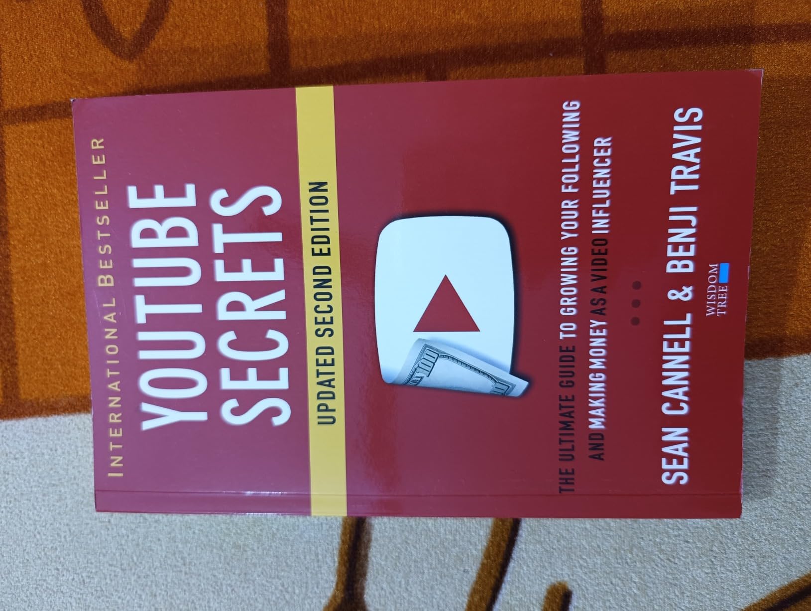 YouTube Secrets: The Ultimate Guide to Growing Your Following and ...