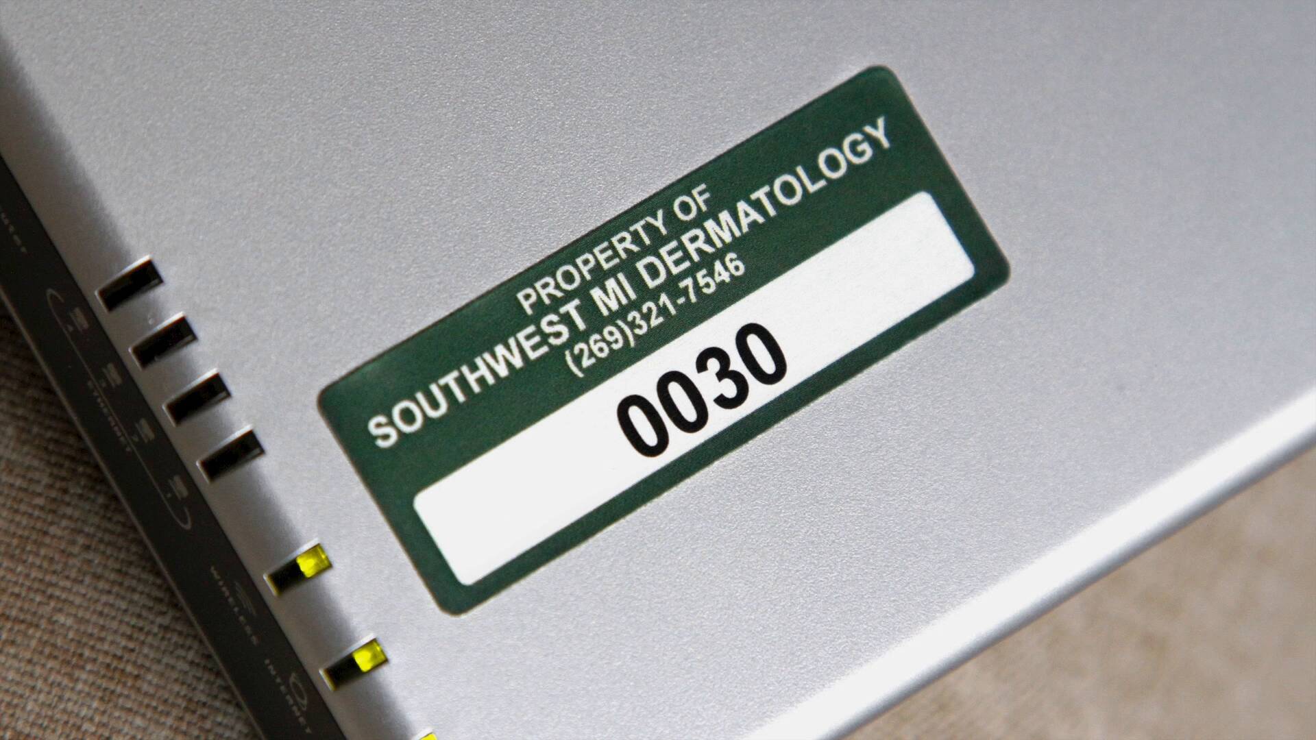 Watch Custom Asset Aluminum Tags on Amazon Live