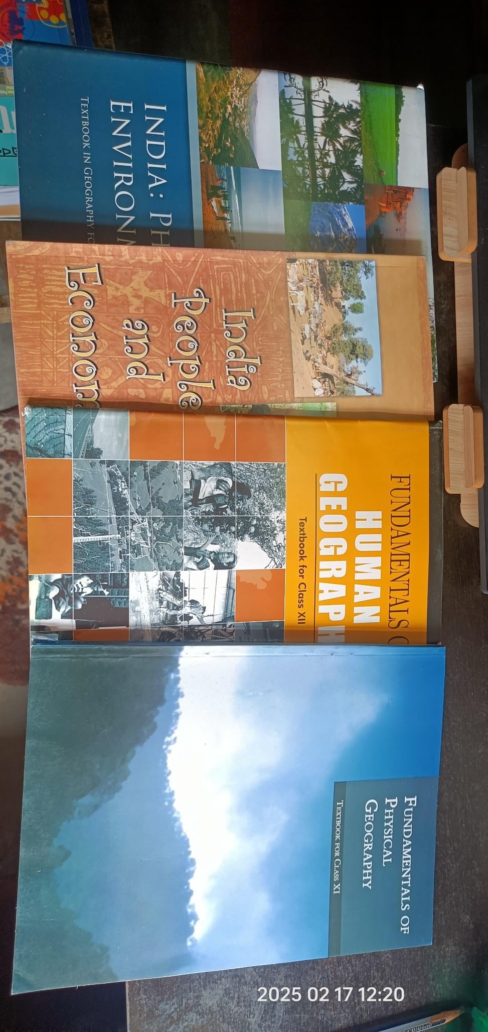 Ncert - Geography for 11-12 ( SET OF 4 BOOK) : Ncert: Amazon.in: Books