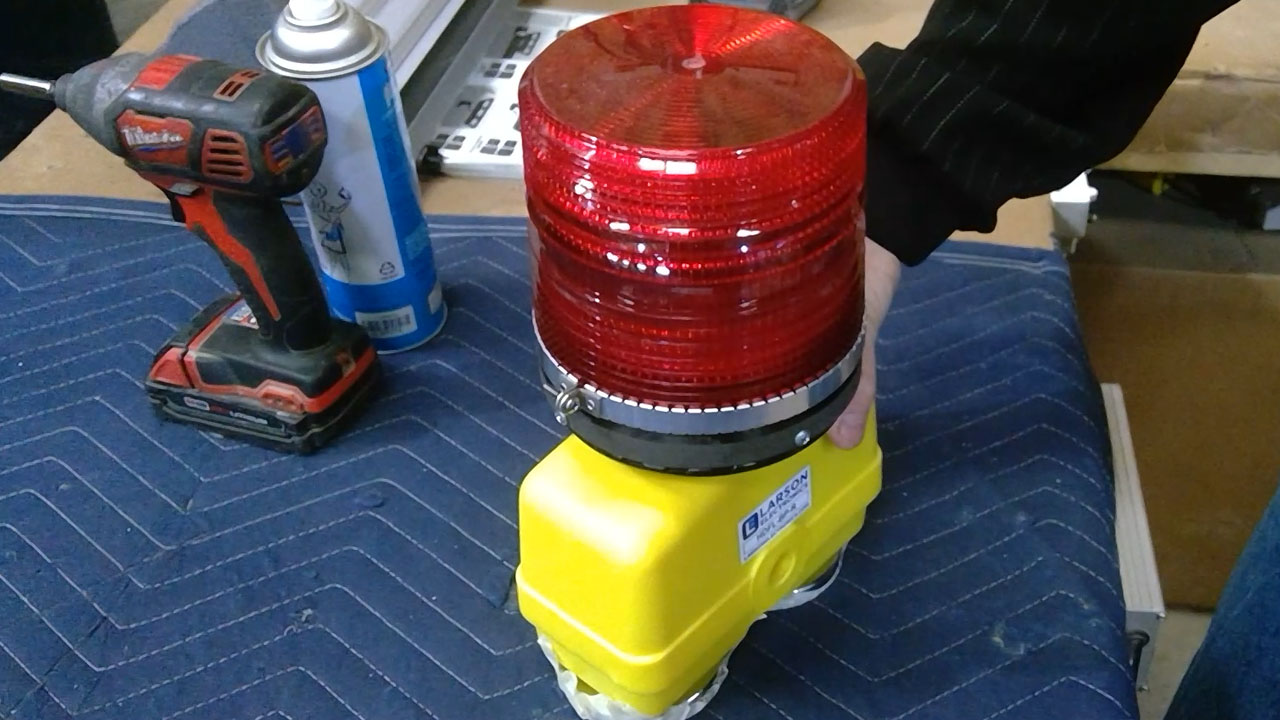 Watch Heavy Duty Portable Warning Light-Red Battery Powered Strobe on ...