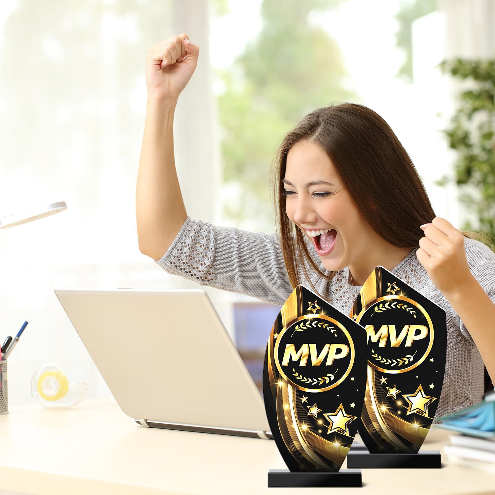 Snapklik.com : Loetere 6 Pcs MVP Trophy 7.68 In Acrylic Most Valuable ...