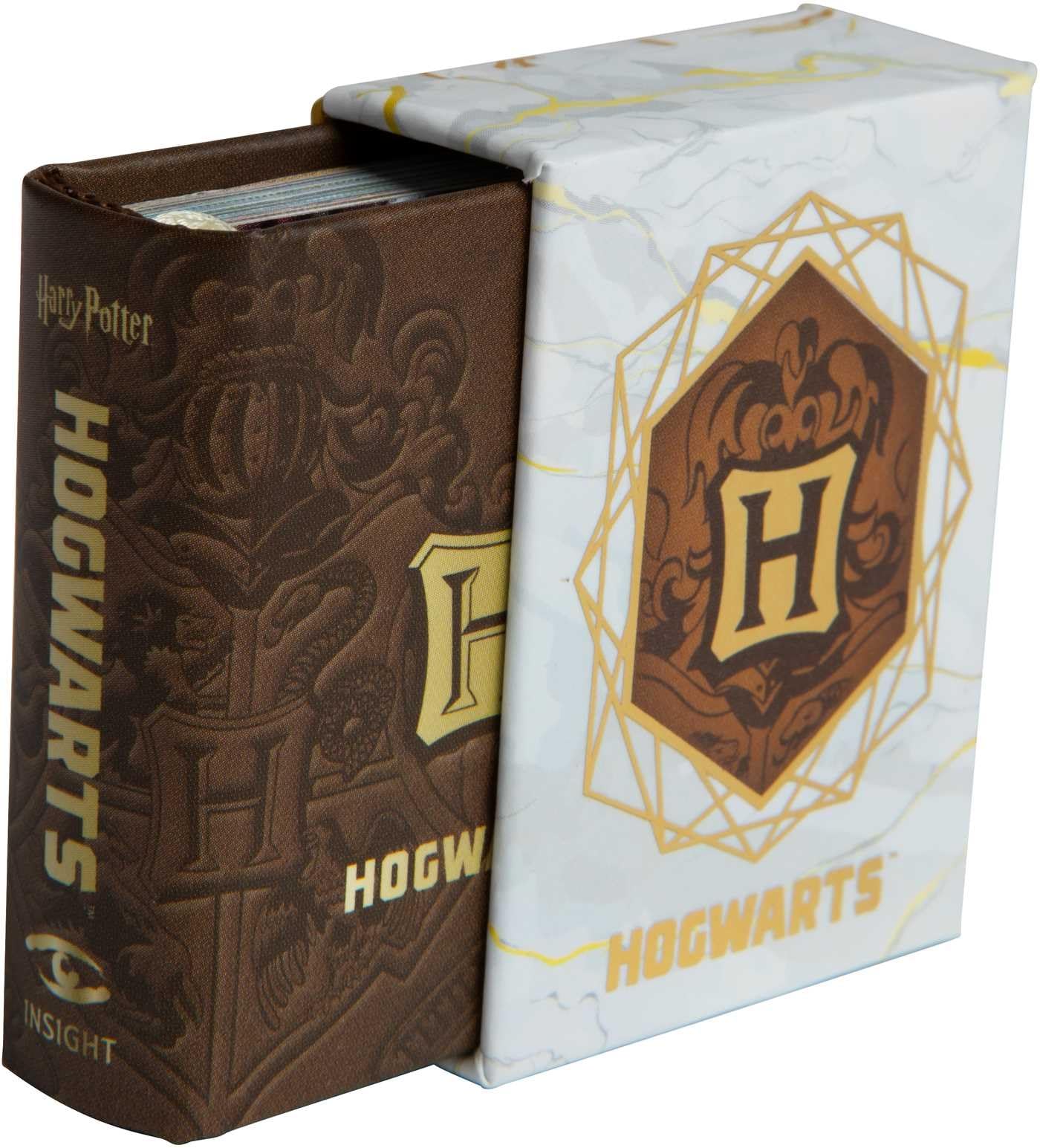 Amazon.com: Harry Potter: Hogwarts School of Witchcraft and Wizardry ...