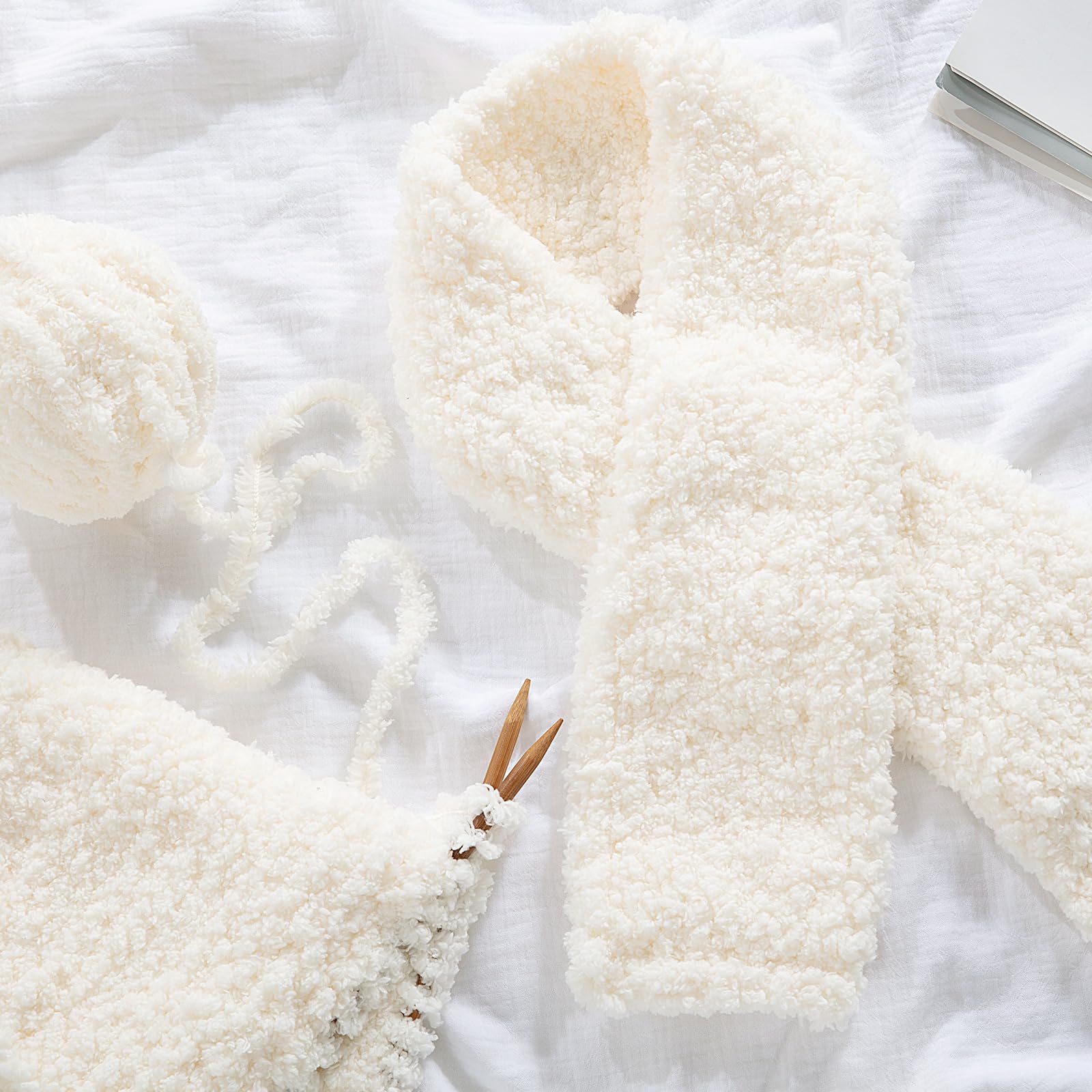 Snapklik.com : HOMBYS Soft Sheepy Cotton Tail Yarn,Fluffy Plush Faux ...