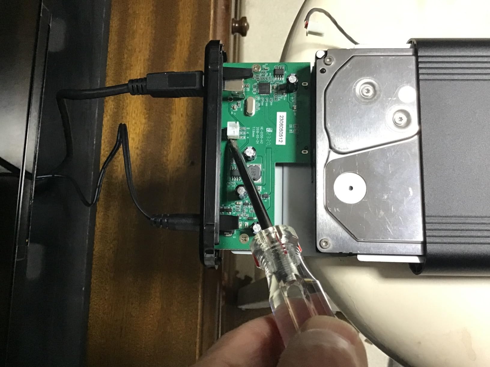 Amazon.co.jp: Logitech Hard Drive Case, 3.5 Inch (Compatible with Win ...