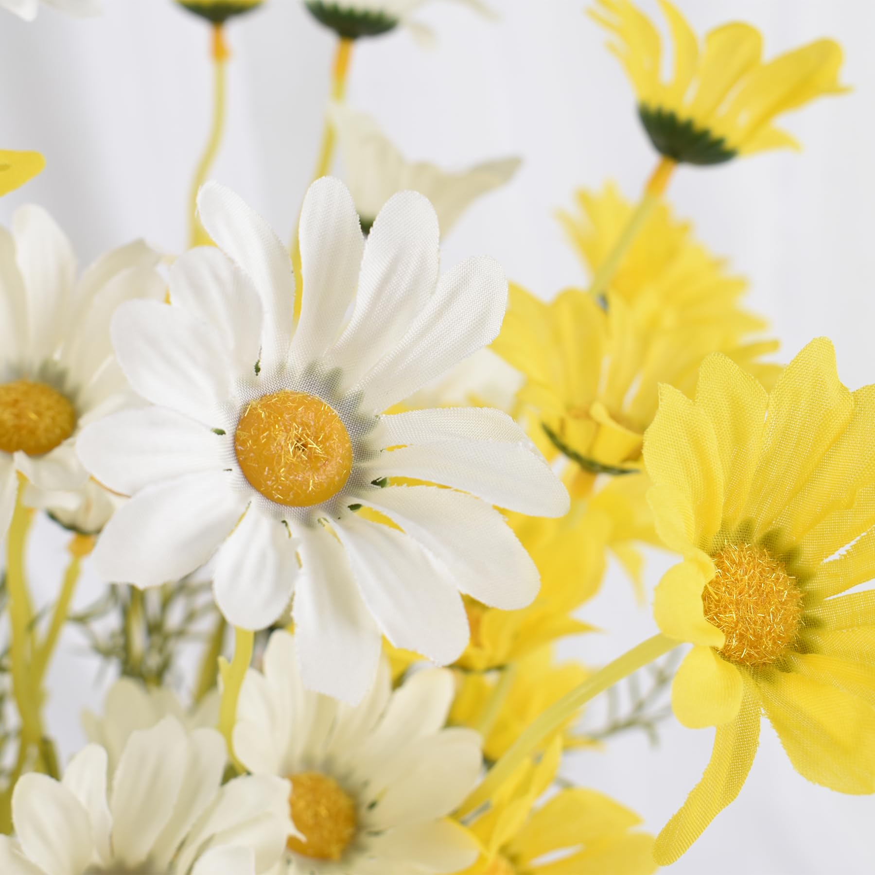 Amazon.com: VYNYJOAN 6PCS Artificial Daisy Flowers 21” Fake Daisy ...