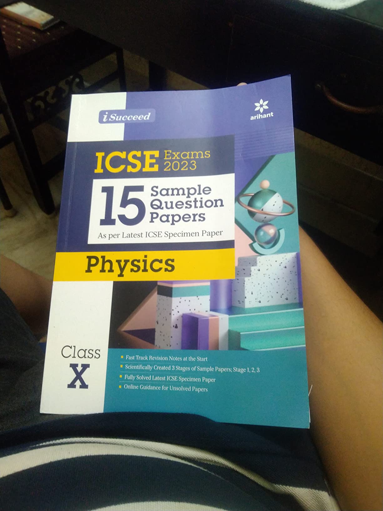 I-Succeed 15 Sample Question Papers ICSE Physics Class 10 2019-23 (As ...