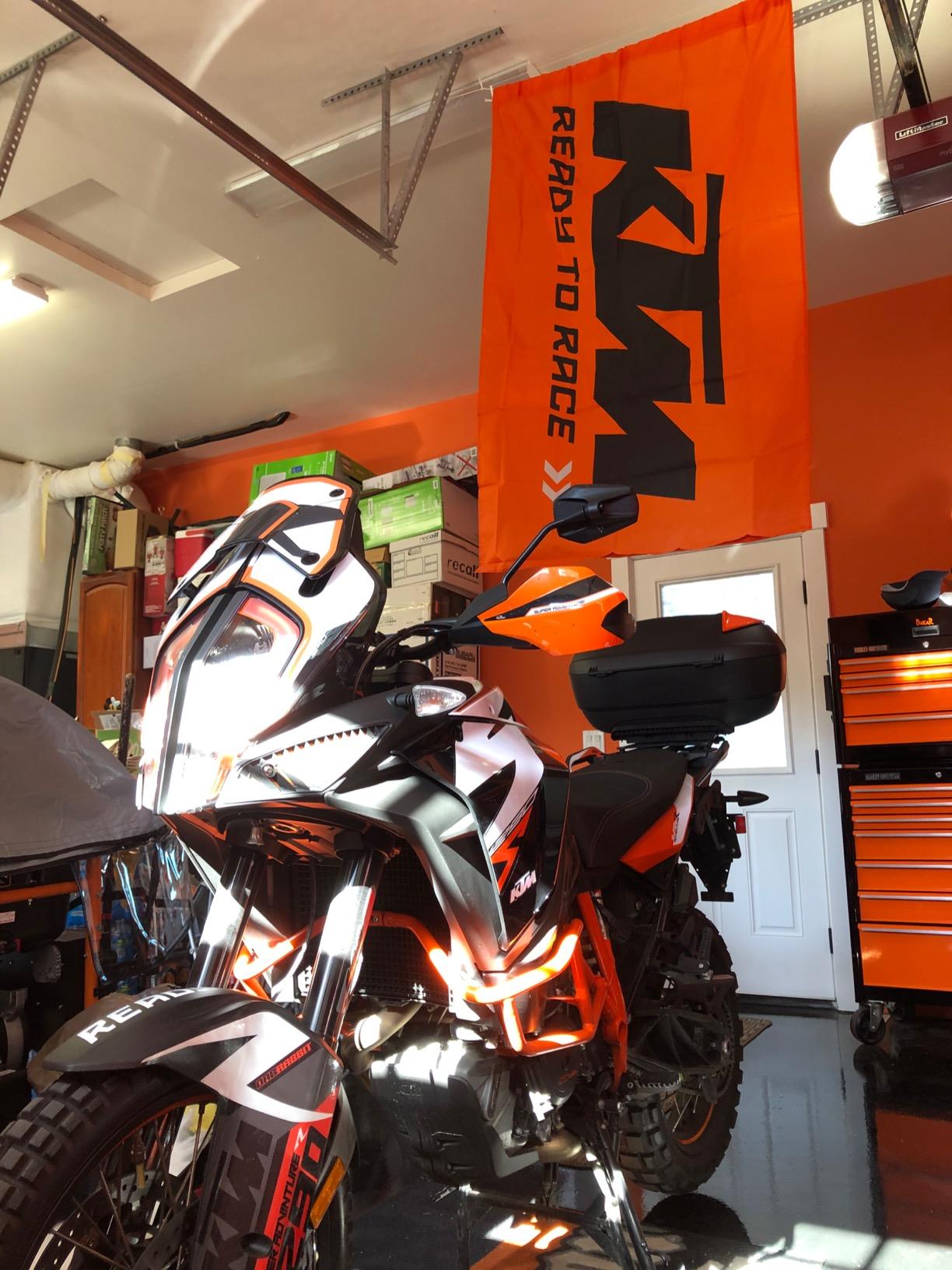 Amazon.com: KTM FLAG READY TO RACE 3PW1771500