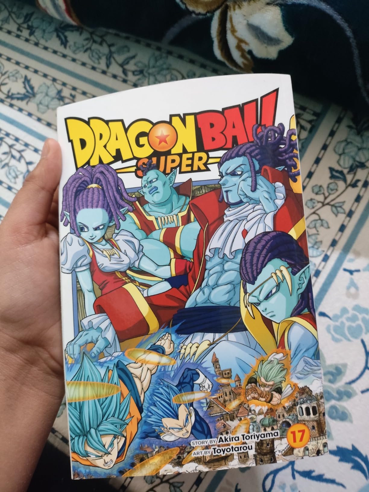 DRAGON BALL SUPER, VOL. 17 : Toriyama, Akira: Amazon.in: Books
