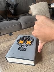 Amazon.com: XX: 9781419750694: Hughes, Rian: Books