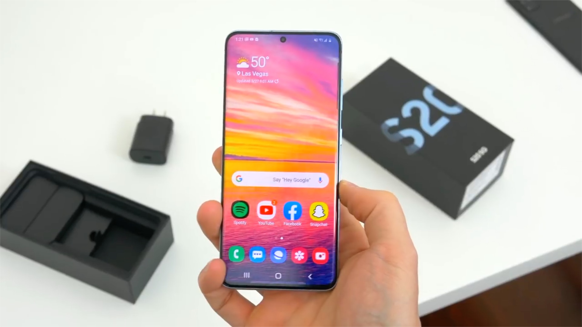 Watch Samsung Galaxy S20 Review! Everything You Need To Know on Amazon Live
