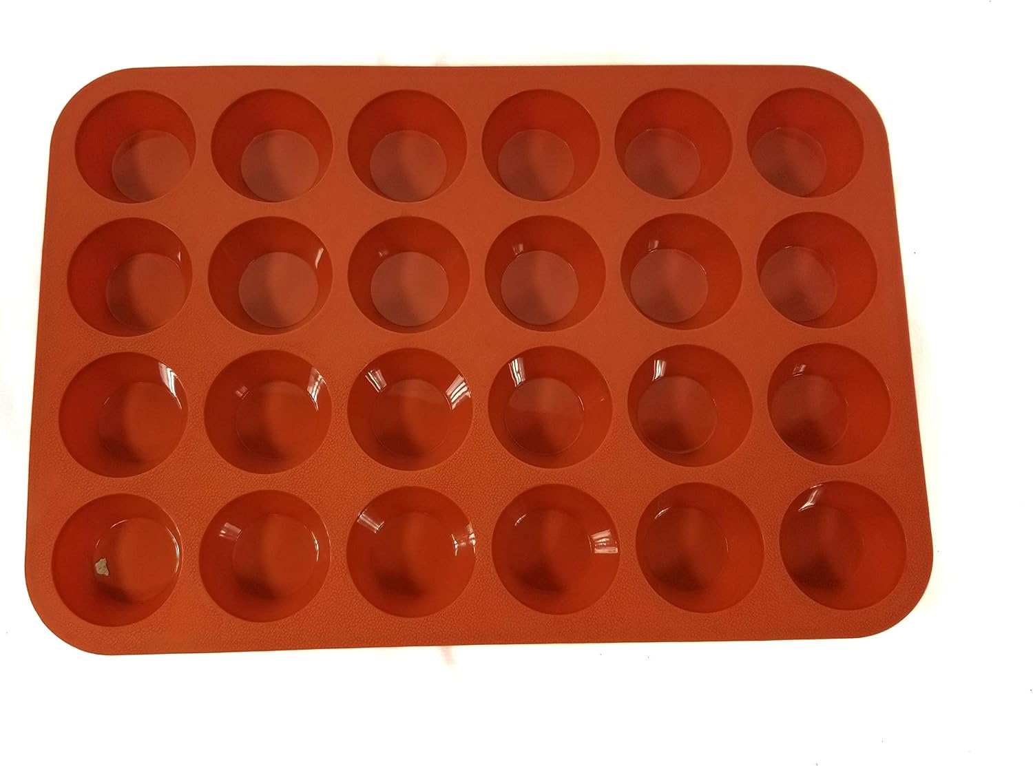 Amazon.com: 24 Cup Silicone Mini Muffin Pan: Silicon Muffin Tin: Home ...