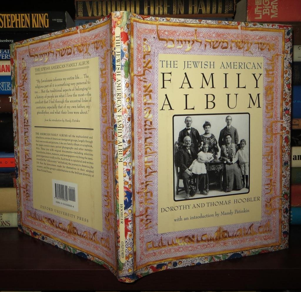 Amazon.co.jp: The Jewish American Family Album (American Family Albums ...