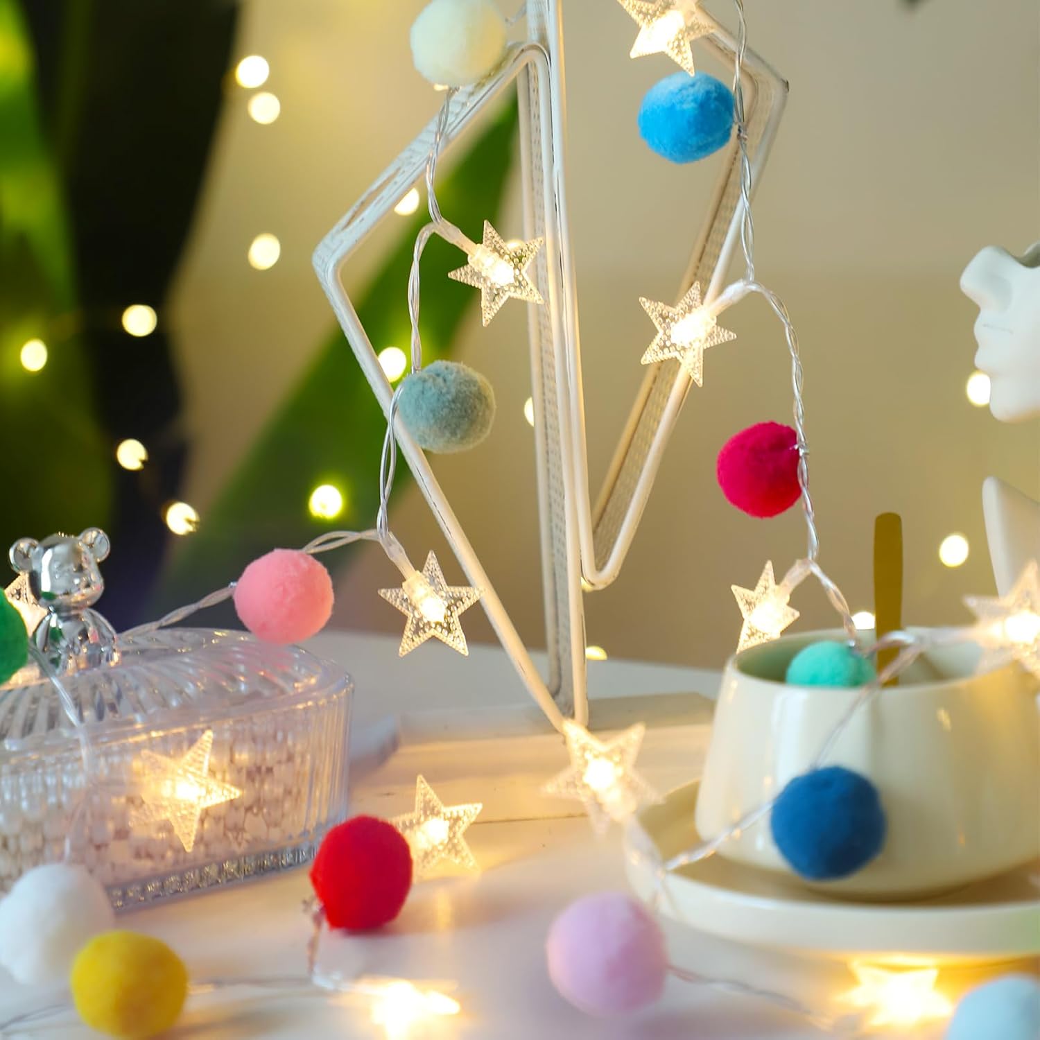 Amazon.com: Indoor Pom Poms Star Lights - 6.56 Feet, 20 LED, Battery ...