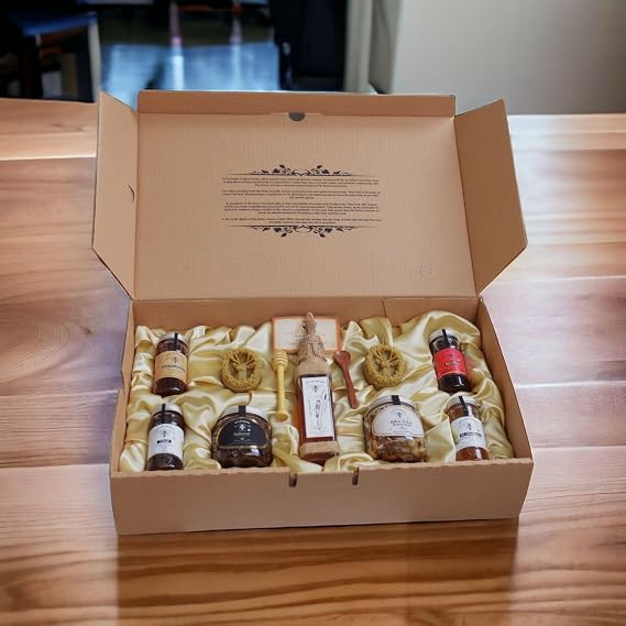 Royal Bee Brothers | Ambika-Festive Gift Hamper | Gift for all occasion ...