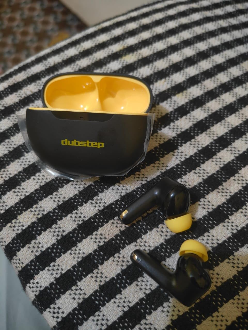 Dubstep Buzz X5 in-Ear Wireless Earbuds with upto 50 hrs Playtime, 13mm ...