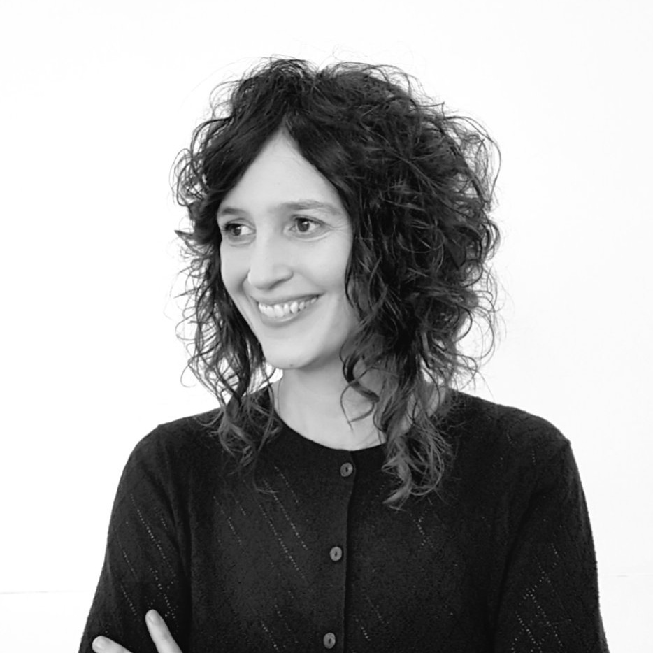 Amazon.co.uk: Elizabeth Stokoe: books, biography, latest update