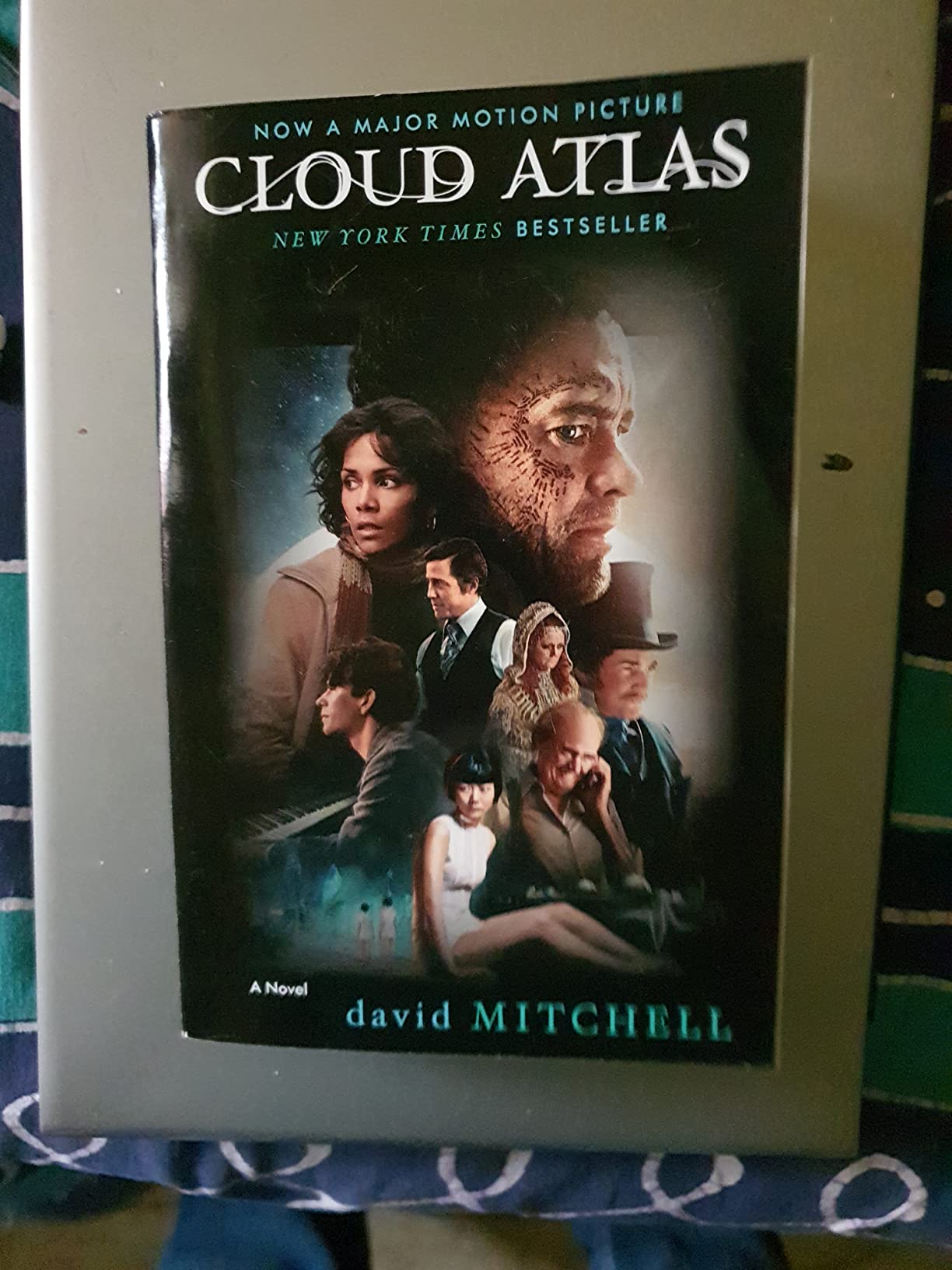 Cloud Atlas: The epic bestseller, shortlisted for the Booker Prize ...