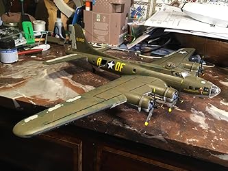 Revell 04279 B-17F "Memphis Belle" 1:72 Scale Unbuilt/Unpainted Plastic ...